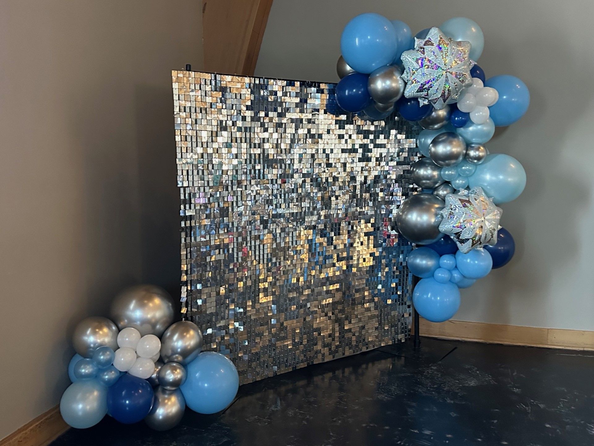 Backdrops and Walls | Omaha Balloon