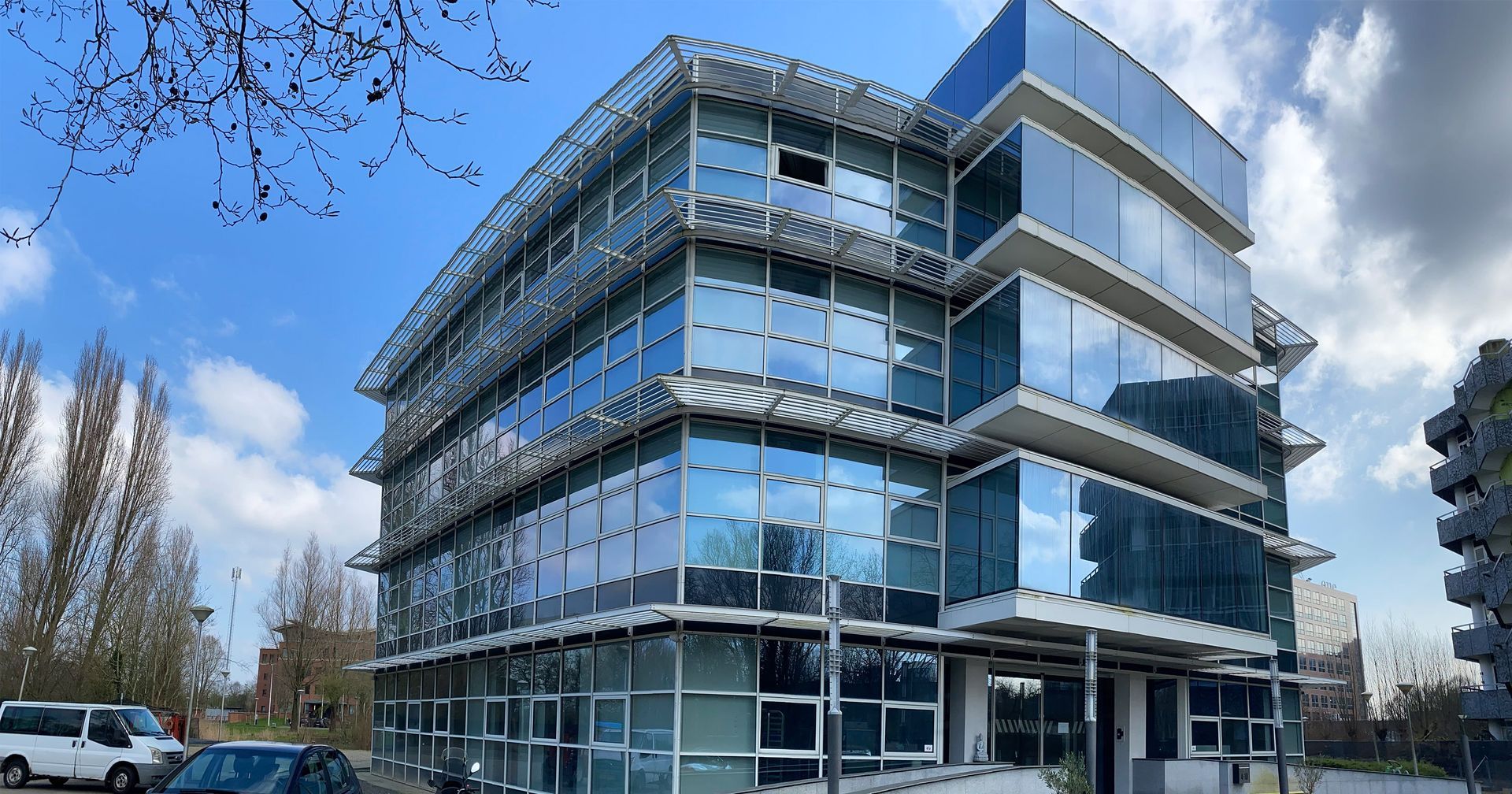 Luxury Capsule Hotel Experience | Diamond Capsule Hotel