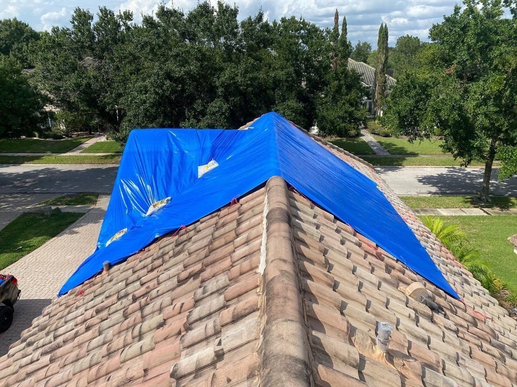 Roof Tarping | Certified Best Roofing