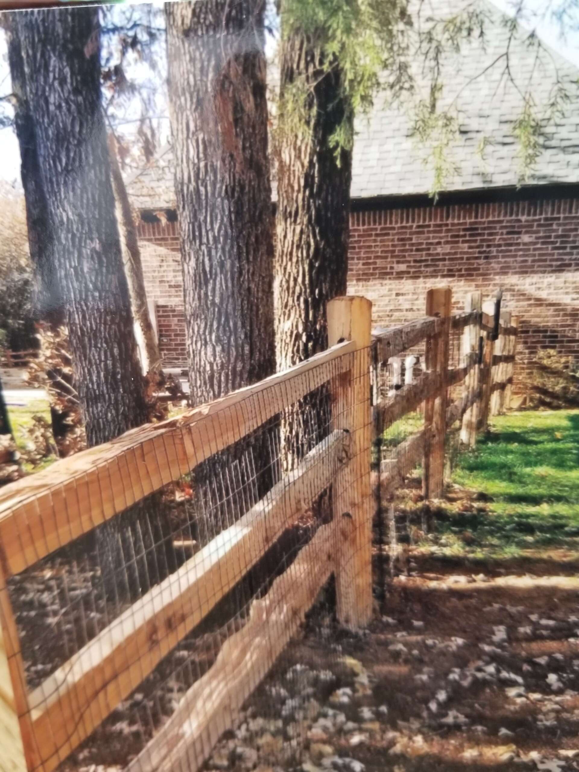 Wood Fencing Company Edmond, OK | Fence Experts