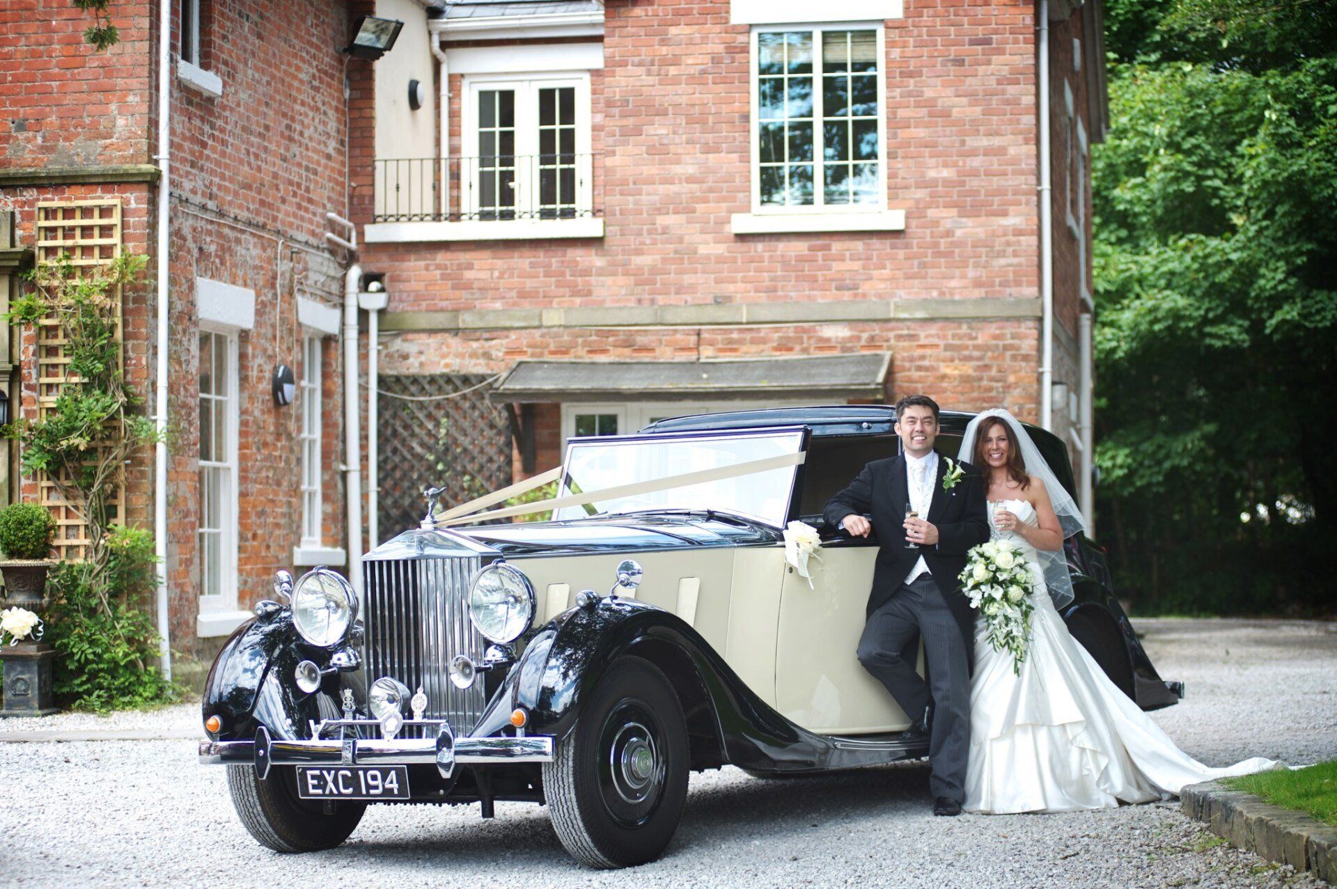 Weddings at Singleton Lodge