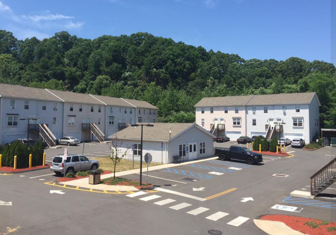 Home | Pine Rock Townhomes