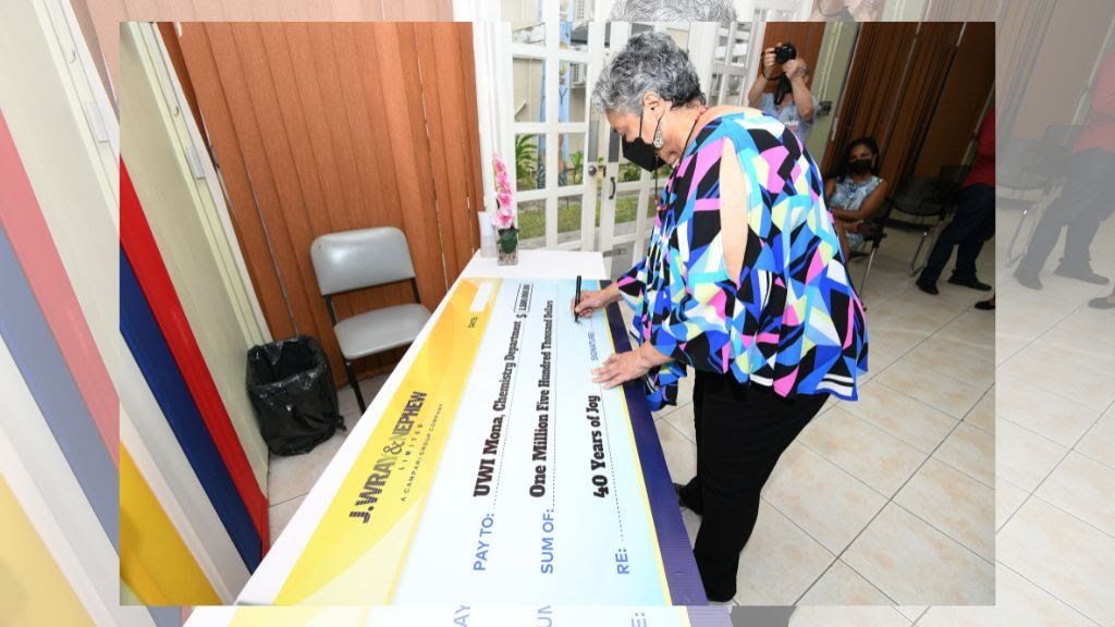 Dr. Joy Spence helps future scientists at UWI Mona