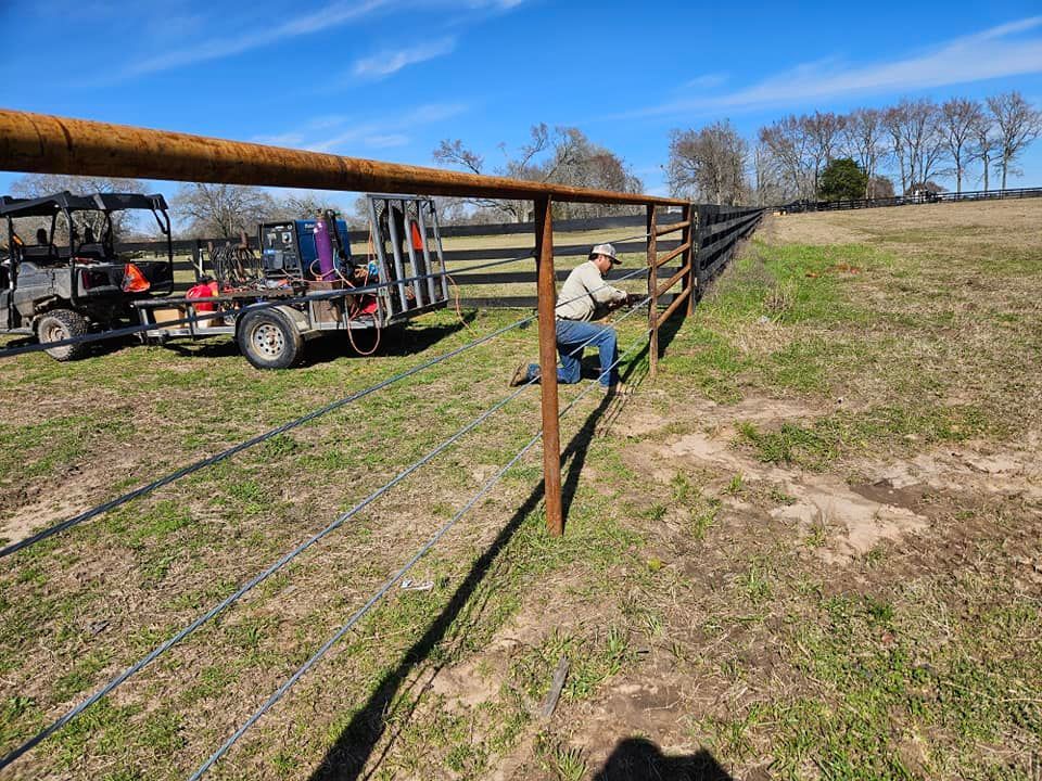 Fencing & Construction Services-Branded Fence Exchange