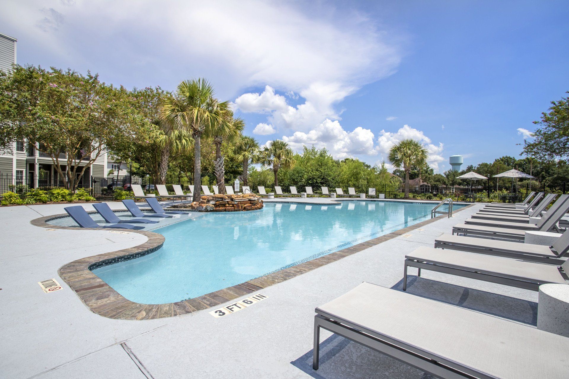 The Reserve by the Lake | Apts in Houston, TX