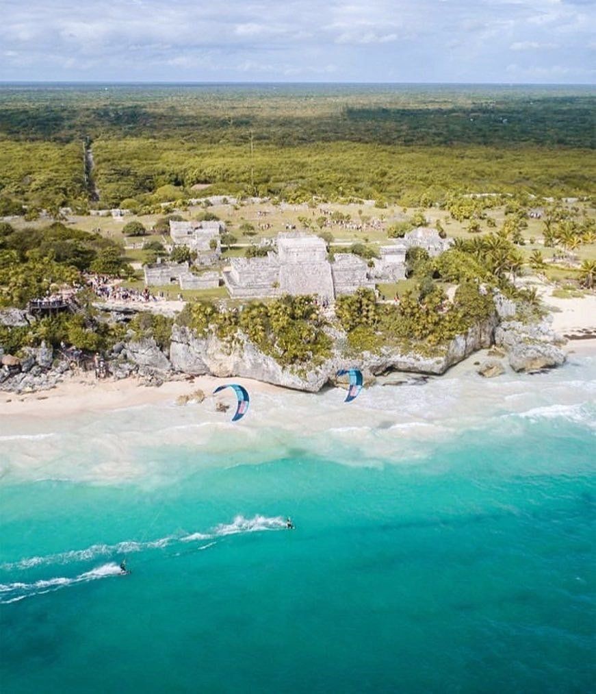 Kitesurfing & Paddleboarding Tulum Mexico