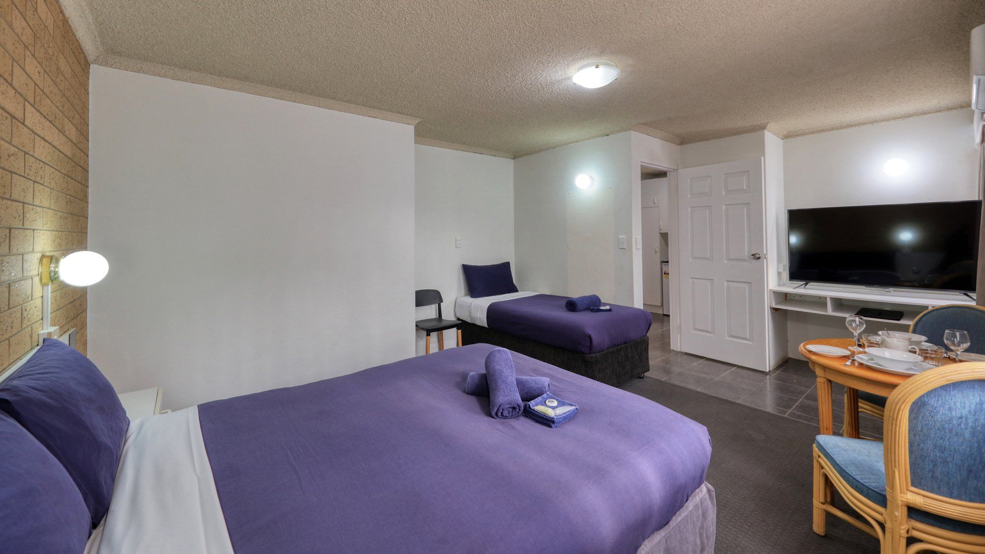 Hamilton Hume Motor Inn | Affordable Comfortable Yass Accommodation