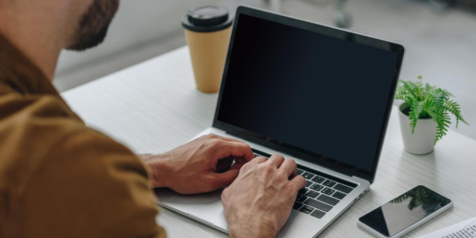 4 Things to Check If Your Computer Screen Goes Black - Call The ...