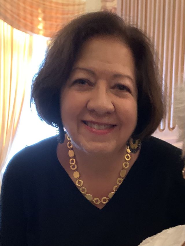 Deborah Murphy's Instagram, Twitter & Facebook on IDCrawl