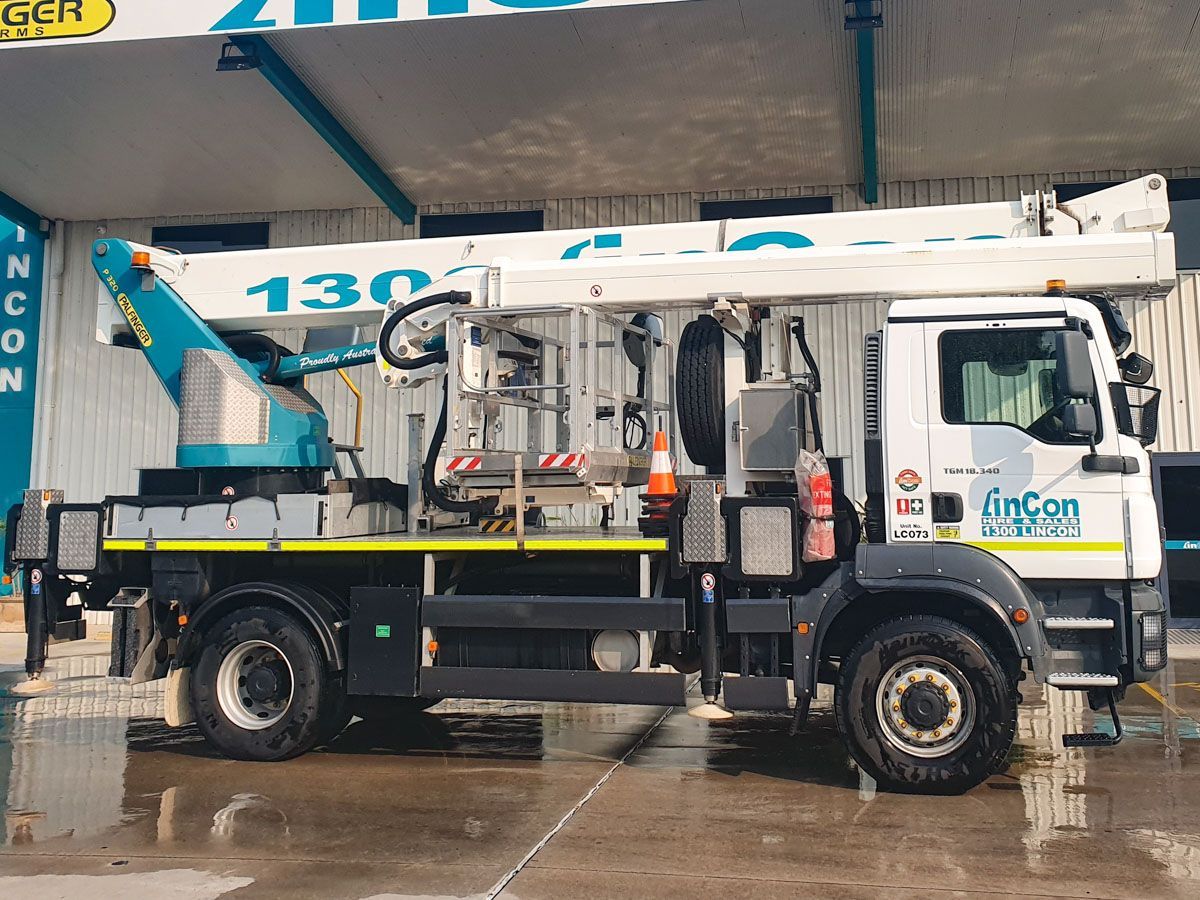 WT1000 Access platform hire