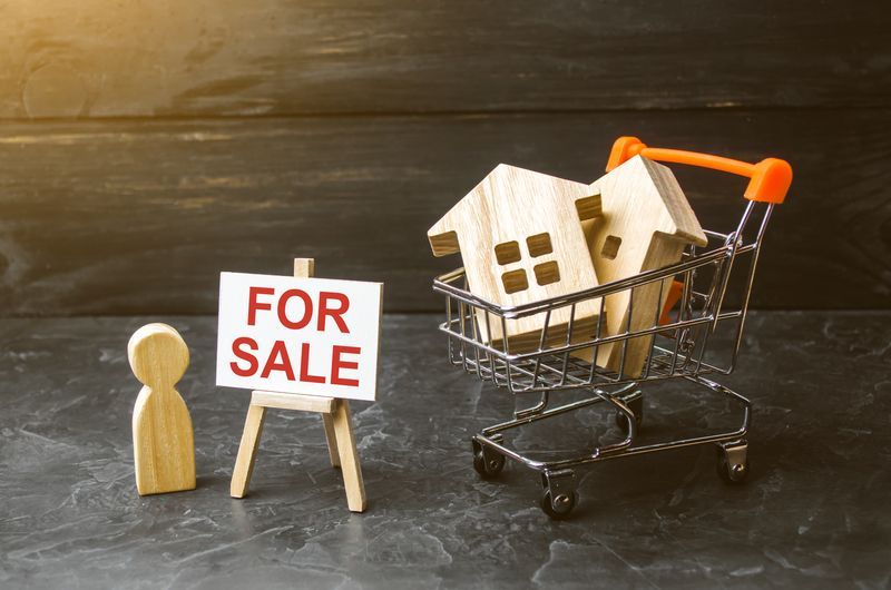 Selling Family Home Tips & Strategy | Buy BHM