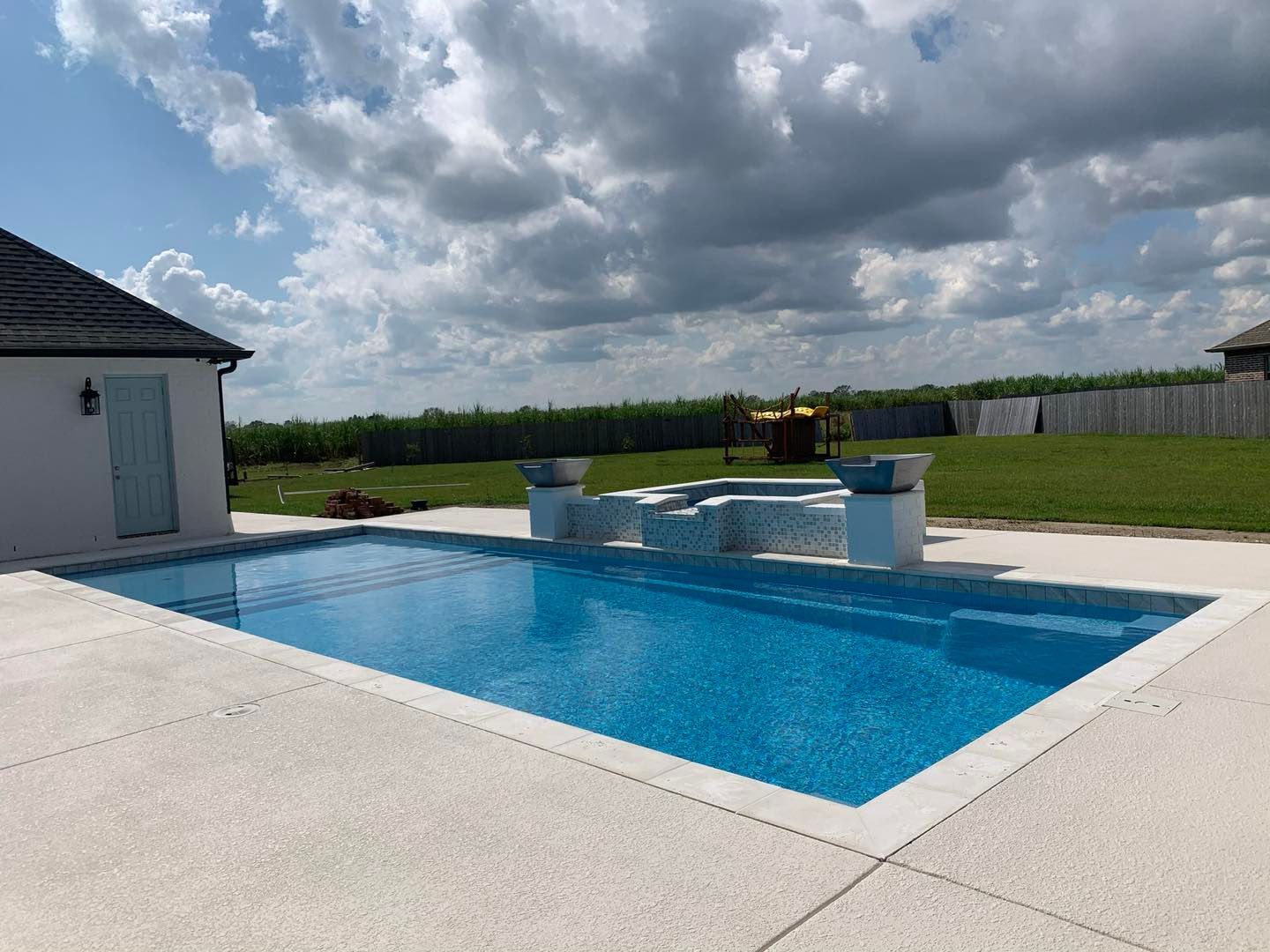 Contact American Fiberglass Pools | Houston, TX