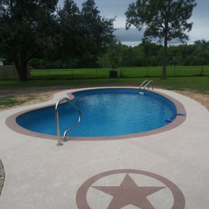 The Pecos Fiberglass Pool | Houston, TX
