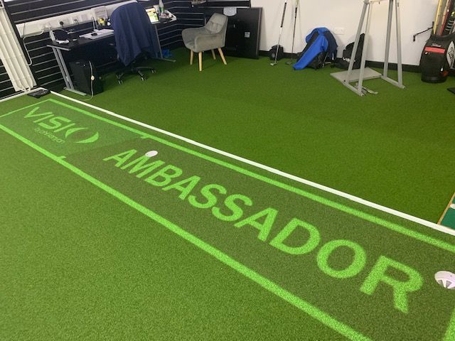 Putting Lessons & Fitting | Putting Studio