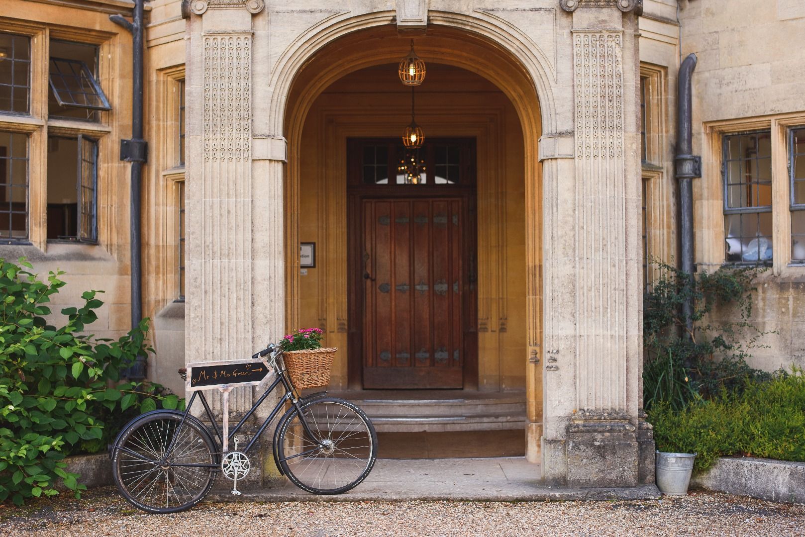 Wedding themes | Coombe Lodge wedding venue