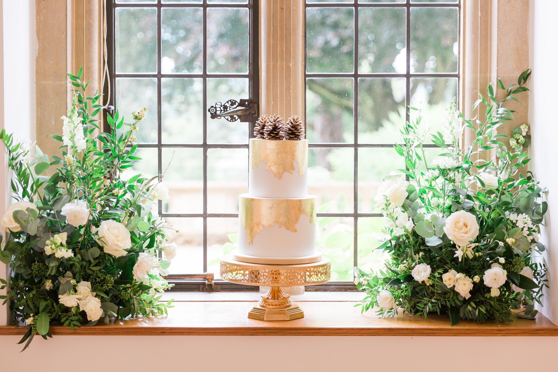 Wedding Cakes | Coombe Lodge Blog