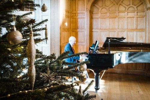 A winter wedding | At Coombe Lodge, Somerset