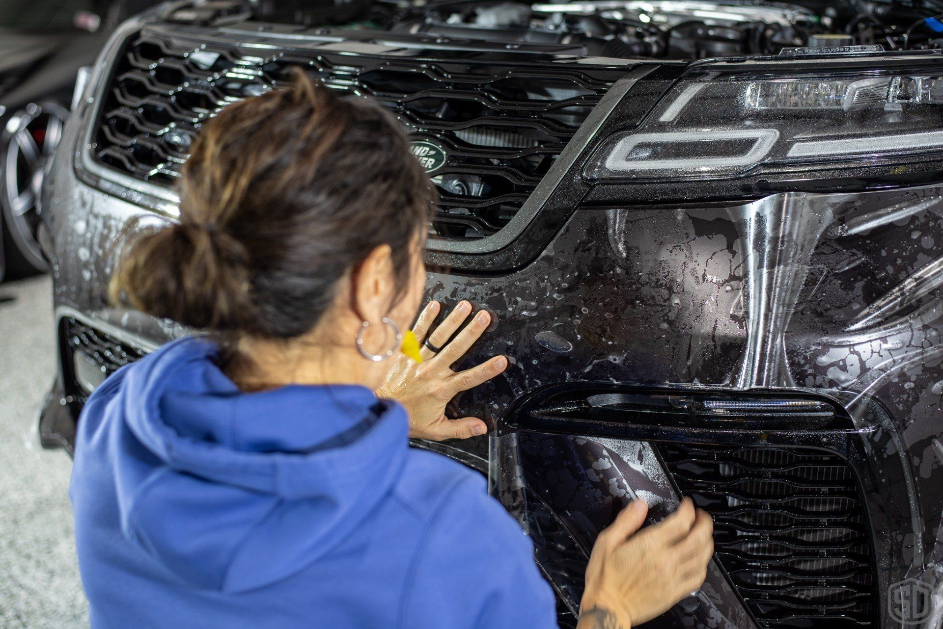 Range Rover Vellar SV Autobiography New Car Preparation Detail