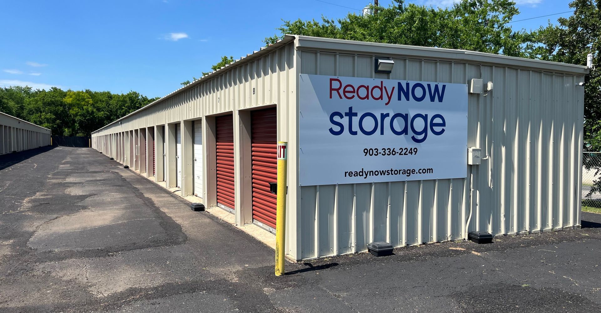 Storage Units Sherman TX | 833 W Houston | Ready Now Storage