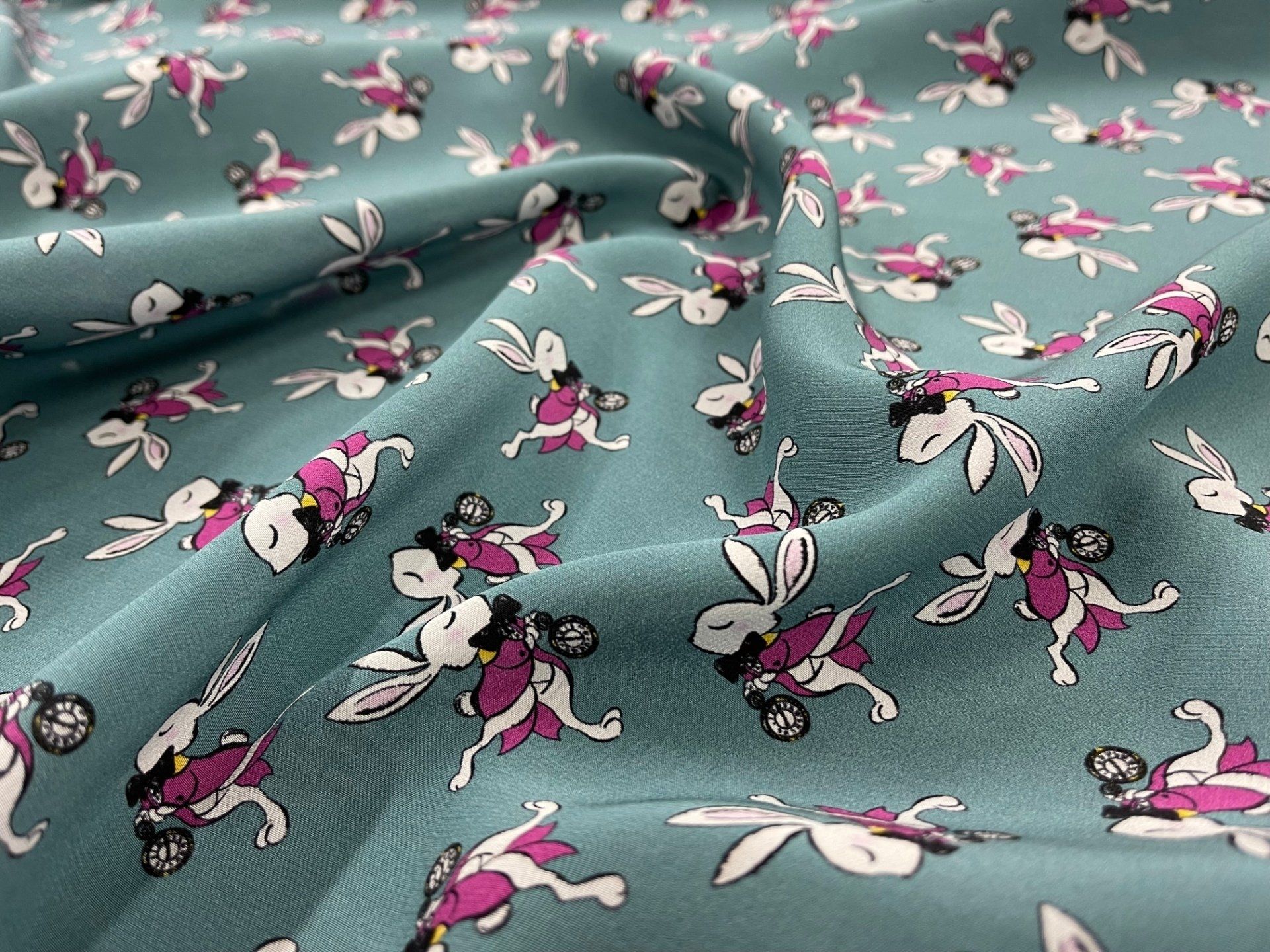 Tessuti a stock prato - Prato - Stemafil Tessuti