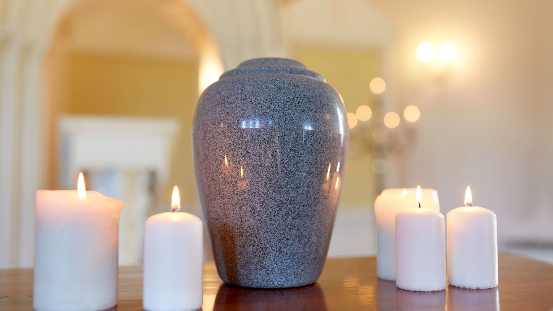 What Are The Different Types Of Cremation Urns