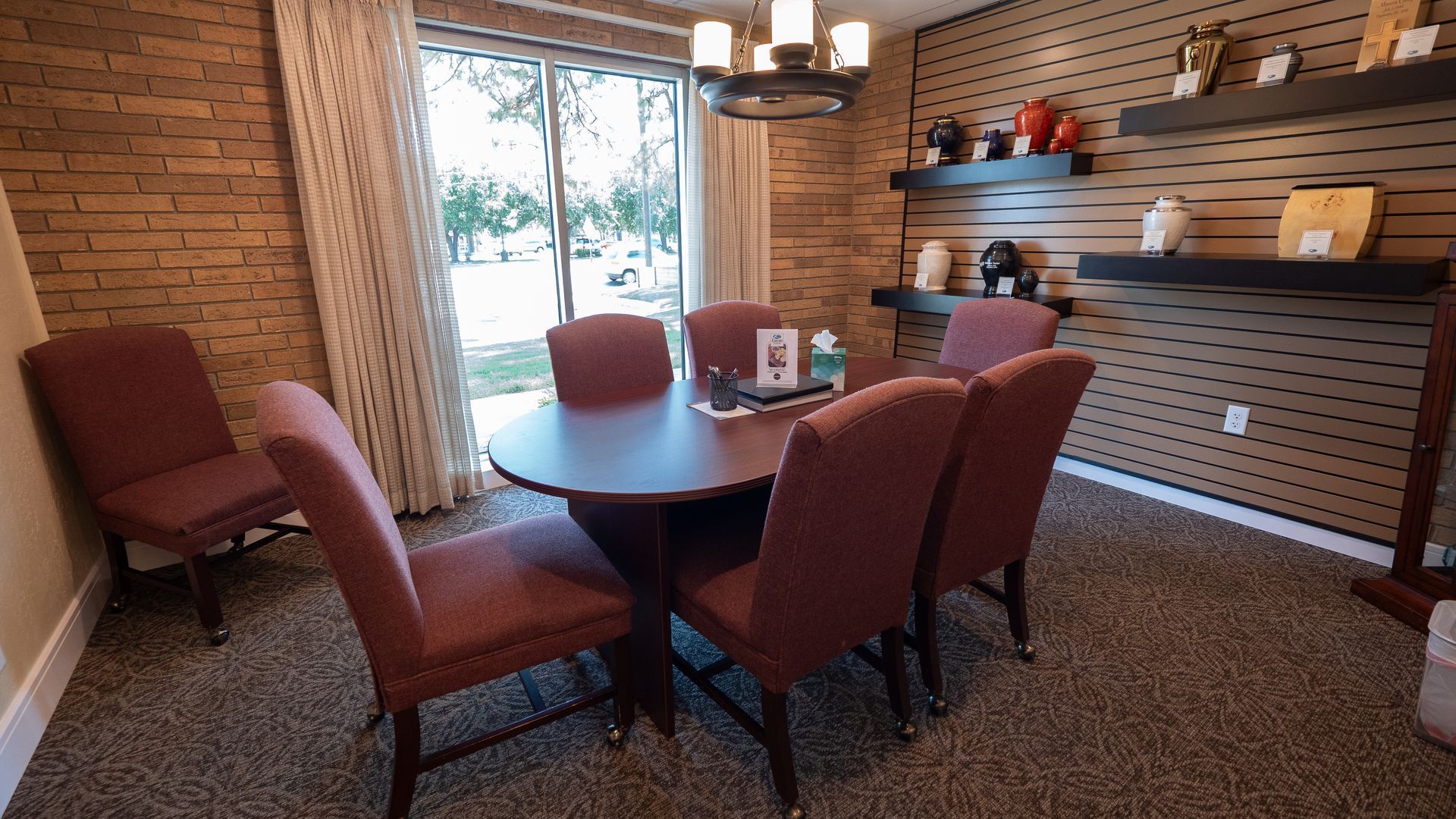 Funeral Home Hurst Texas | Lucas Funeral Homes