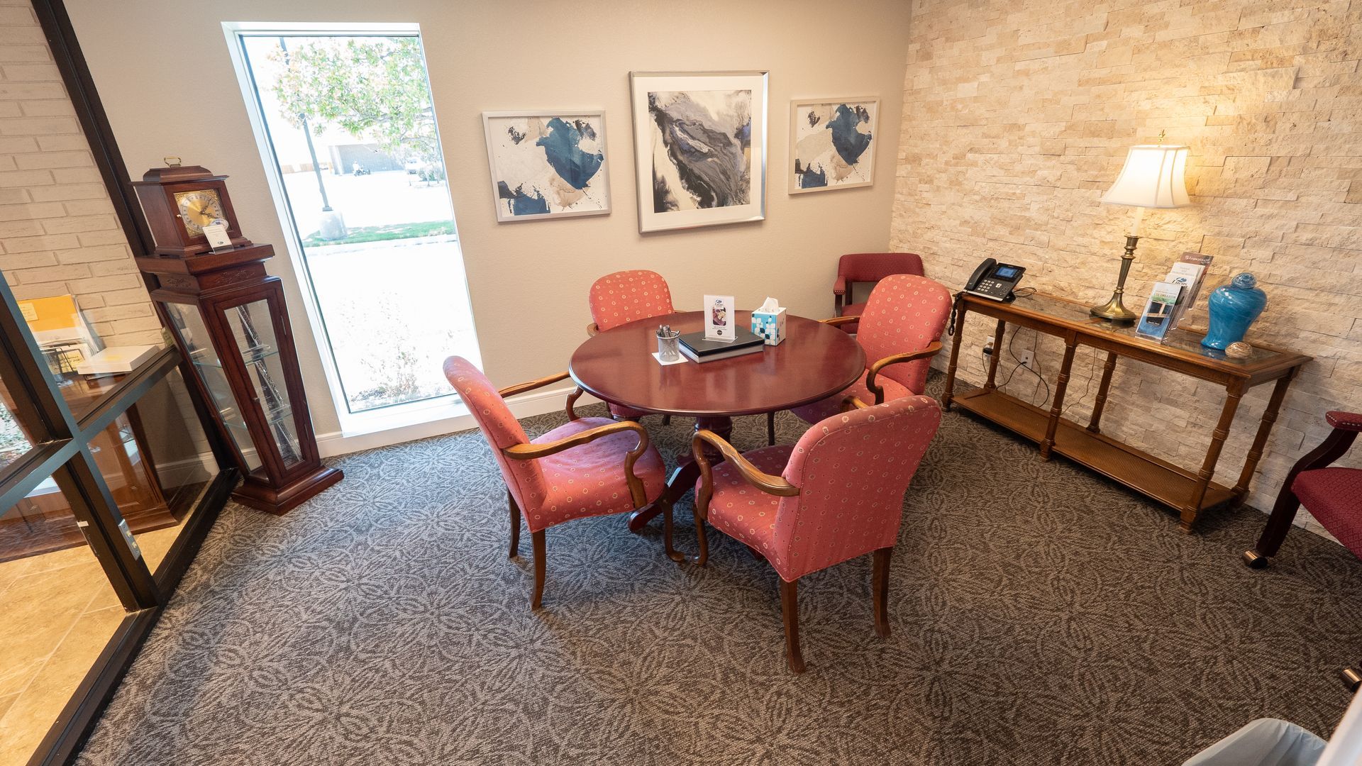 Funeral Home Hurst Texas | Lucas Funeral Homes