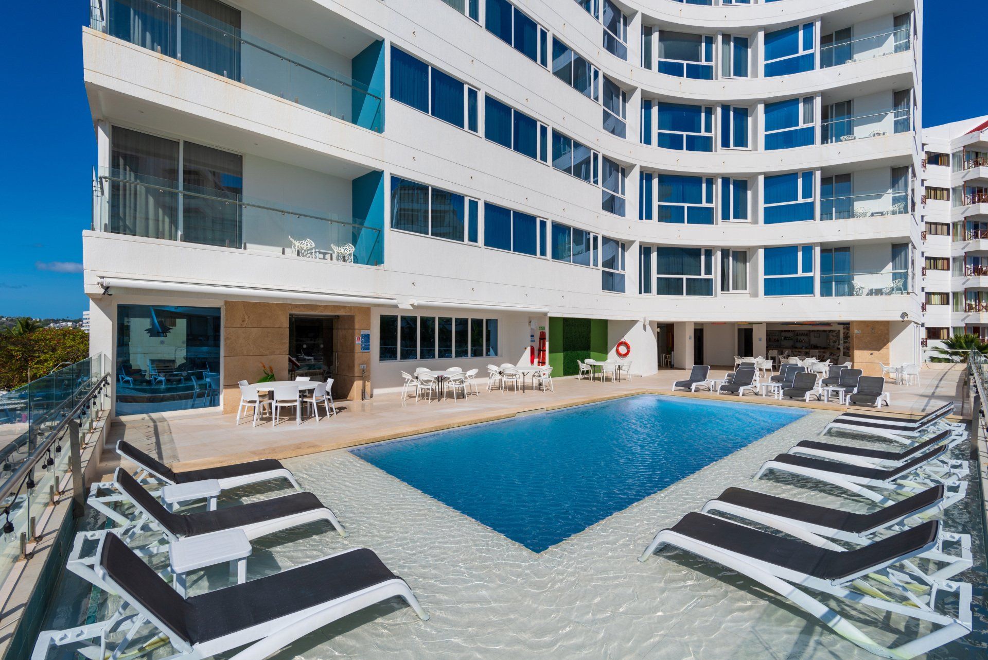 Nuestros servicios de hoteles en San Andrés Islas | Samawi Hotel