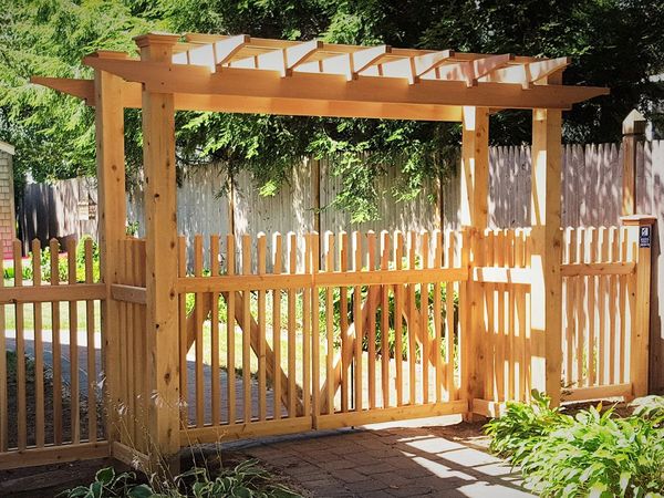 Boston Fence and Vinyl a Custom Fence Company in MA