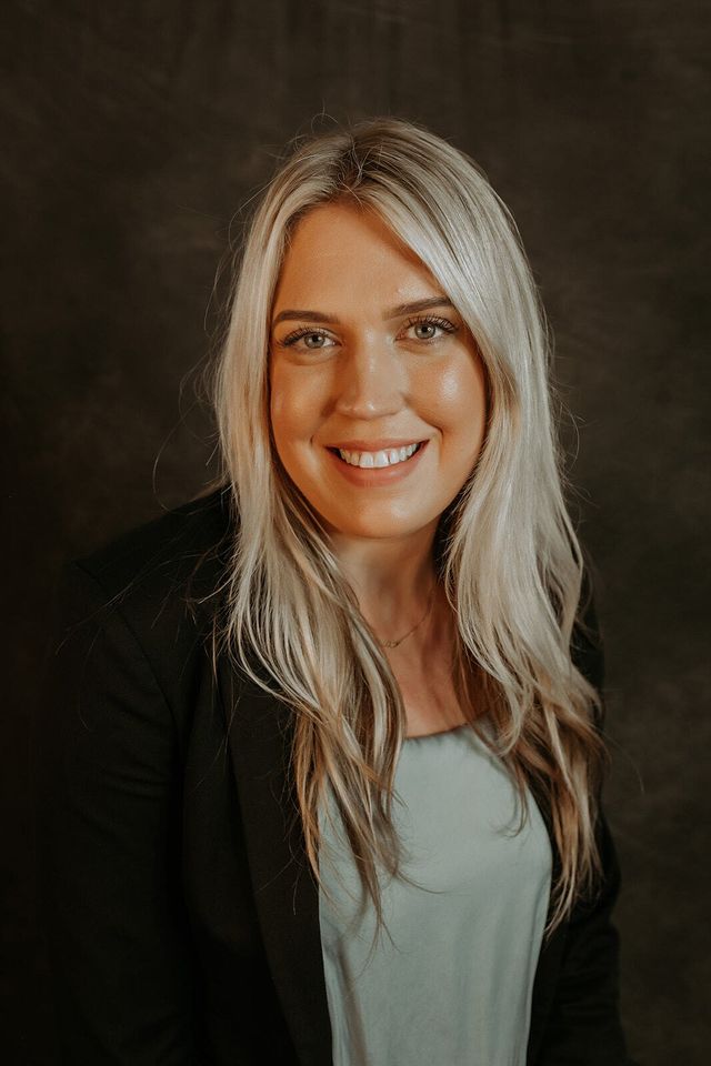 Amanda Knoll's Instagram, Twitter & Facebook on IDCrawl