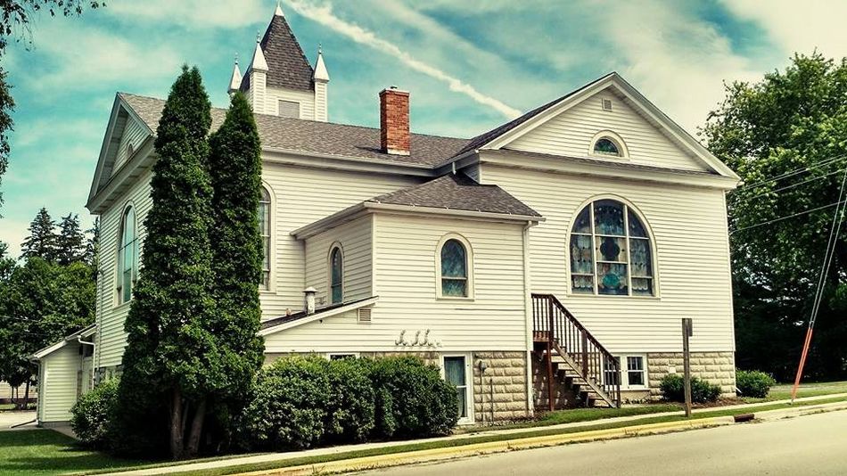 Fall River United Methodist Church