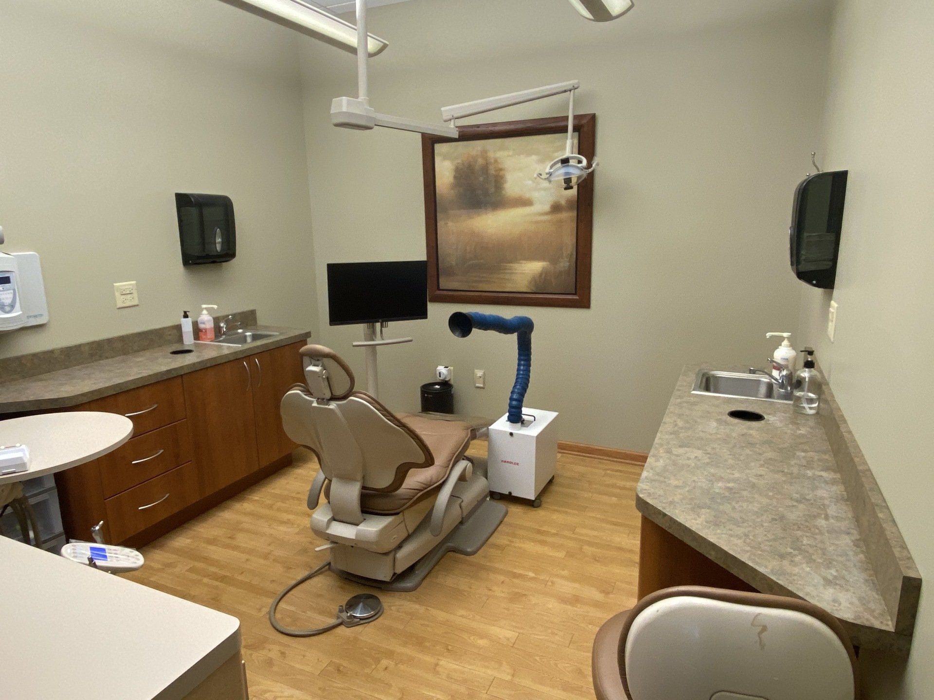 Dentists | Orland Park, IL | Silver Lake Family Dental