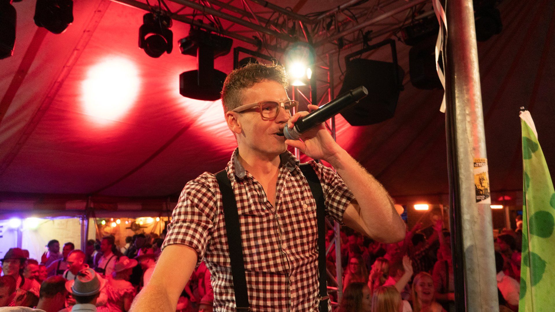 Barry Fest boeken? | Dat kan via BarryFest.NL!