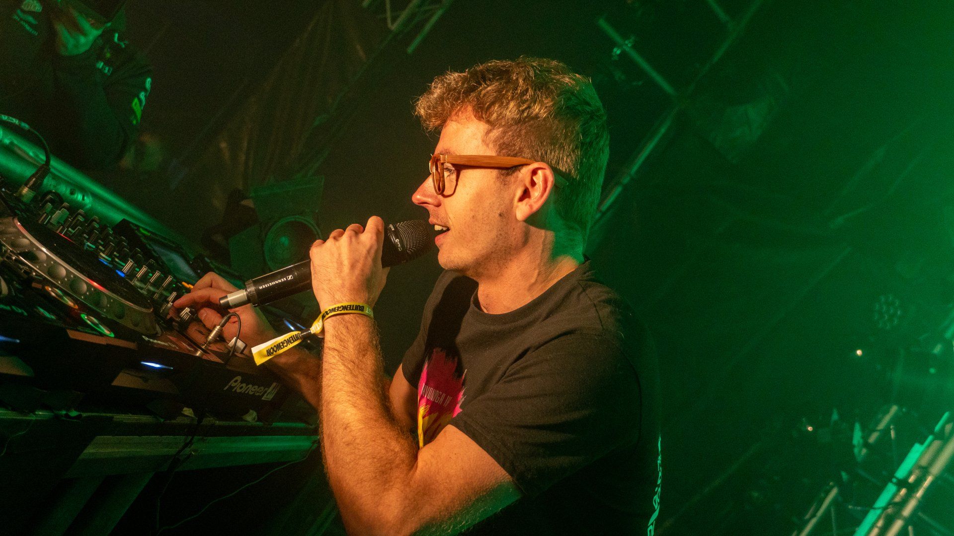 Barry Fest boeken? | Dat kan via BarryFest.NL!