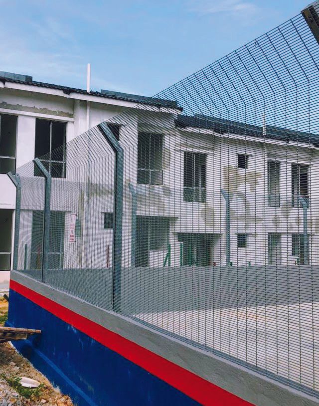 Anti-Climb Security Fence