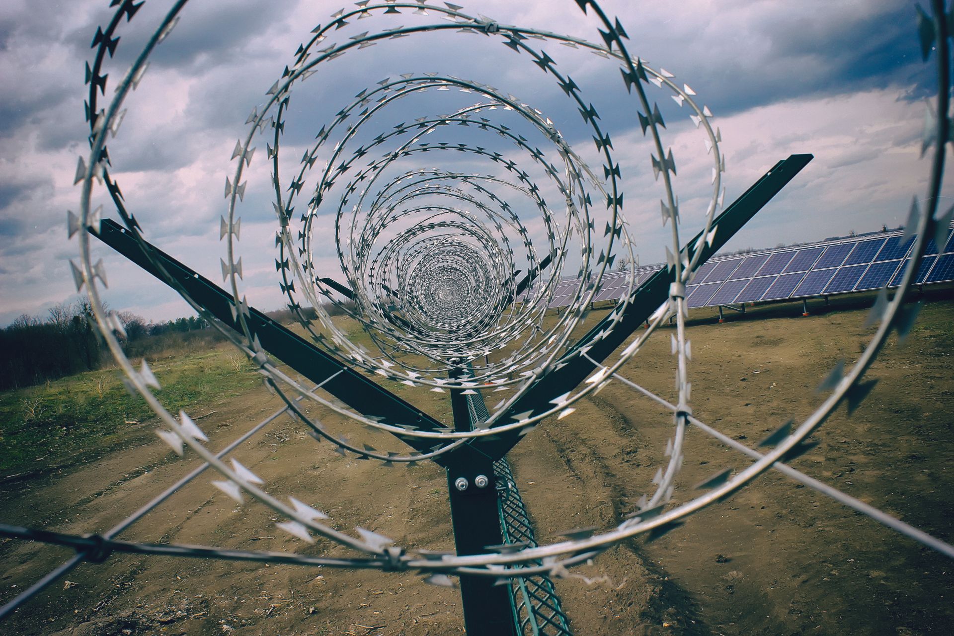 Razor Barbed Tape | Chun Hoe Trading Sdn.Bhd.