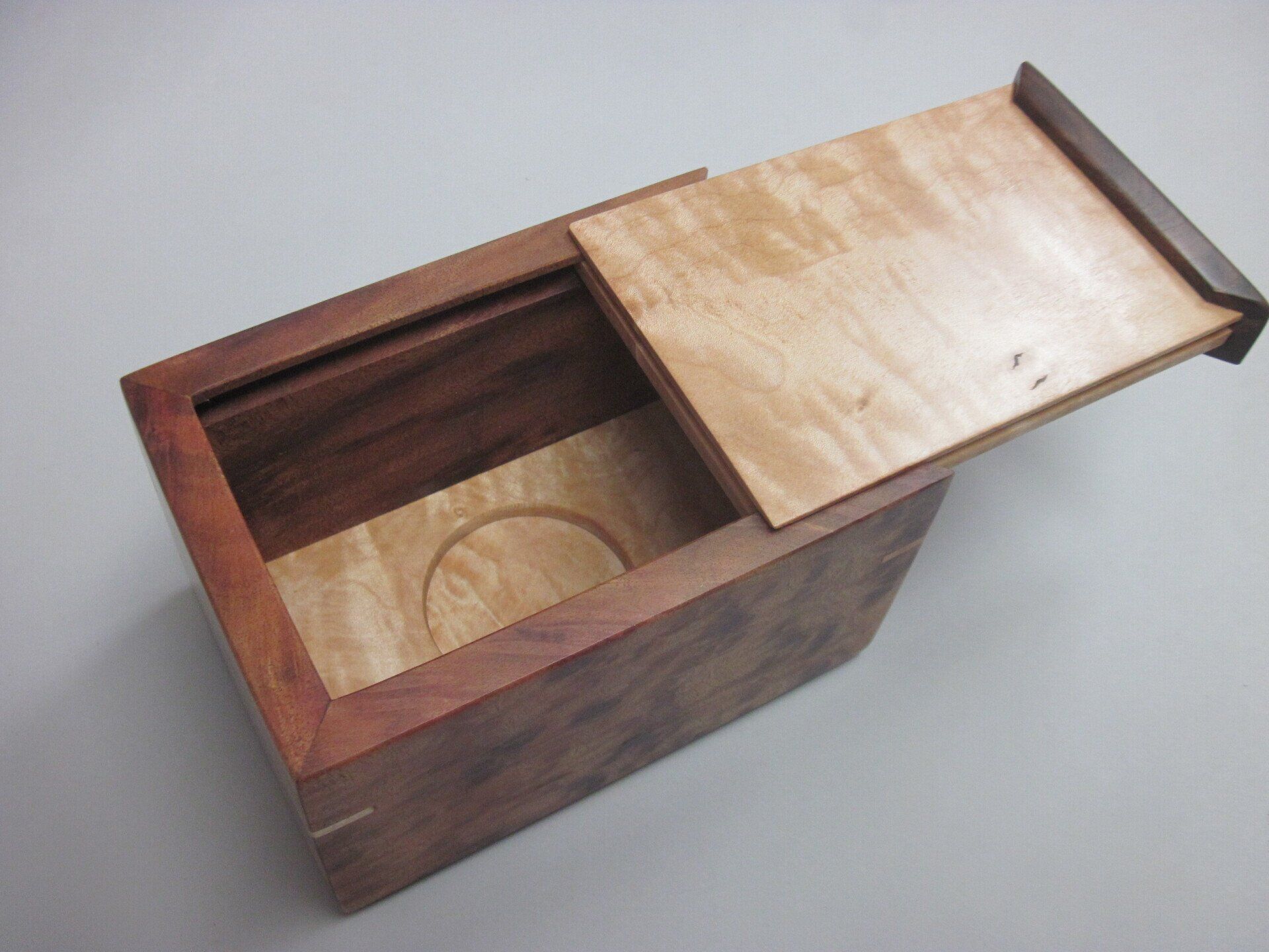 Custom Wood Crafting in Edmonton, Parkland County & area