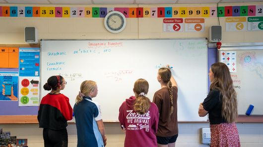 Home [centralianseniorcollege.com.au]