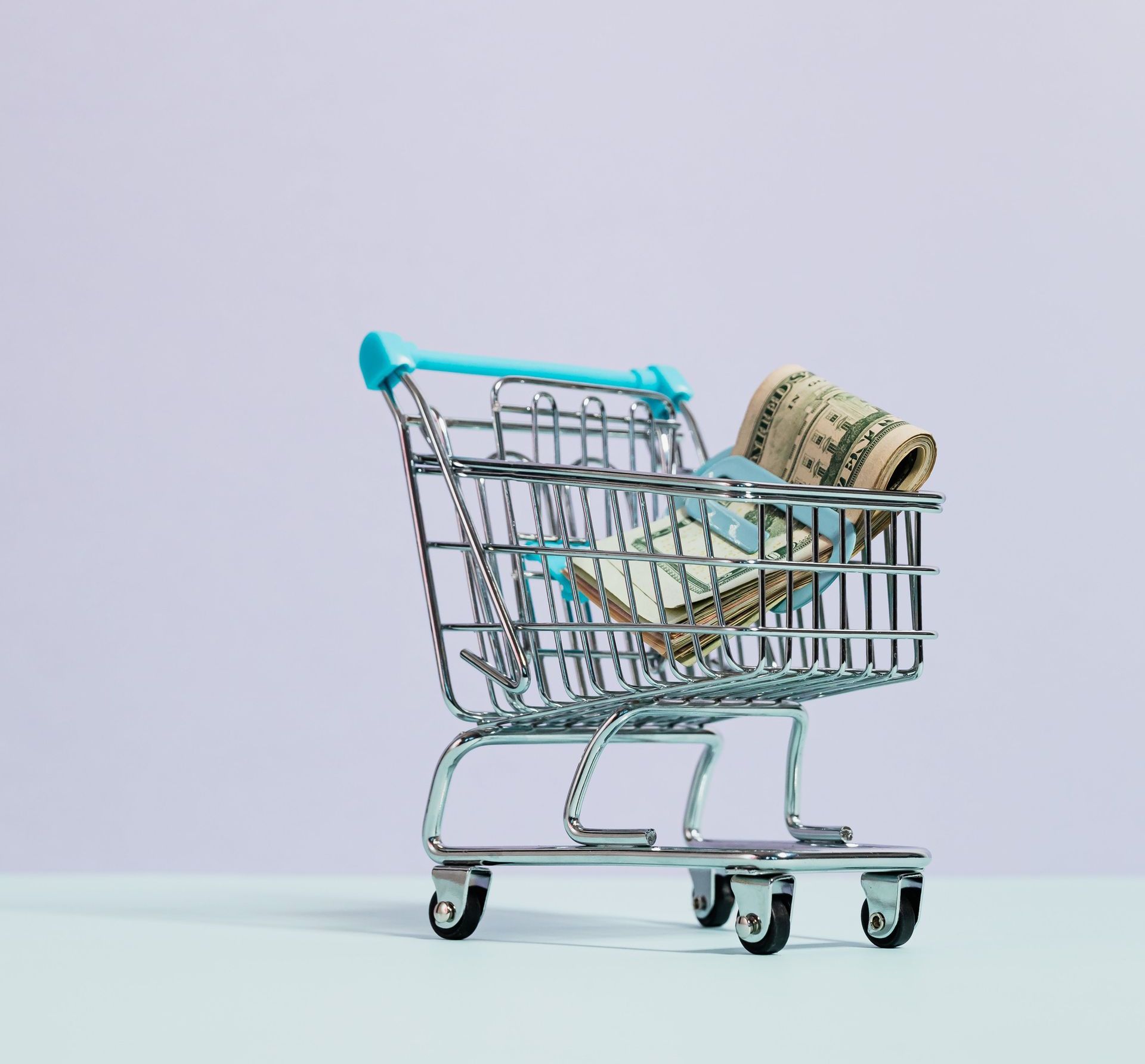 Effective Strategies to Convert Abandoned Carts into Sales