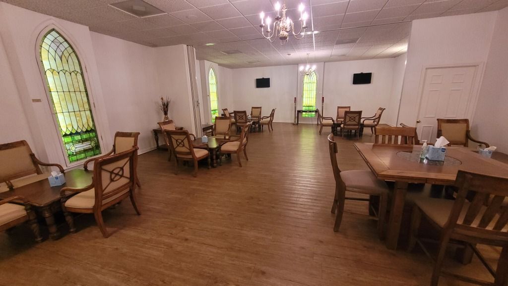 Virtual Tour | Colonial Funeral Home