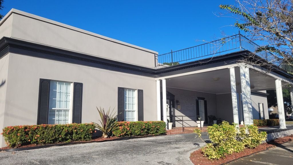 Virtual Tour | Colonial Funeral Home