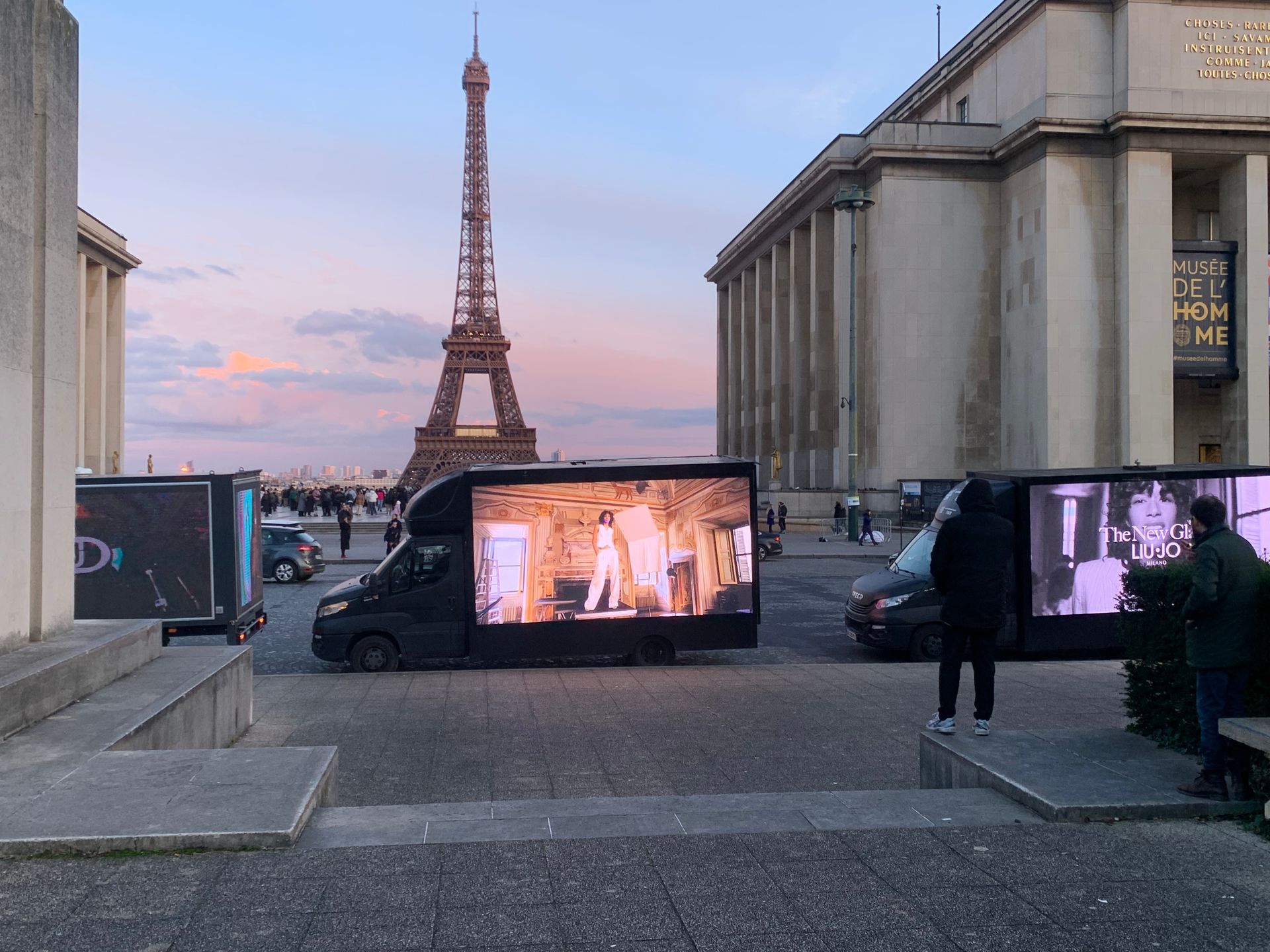 L'avenir de l'affichage dynamique mobile - Dooh Moove