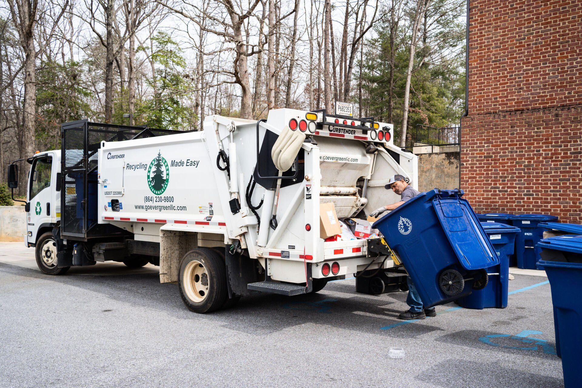 How do Recycling Centers Sort Through Different Recycling Types?