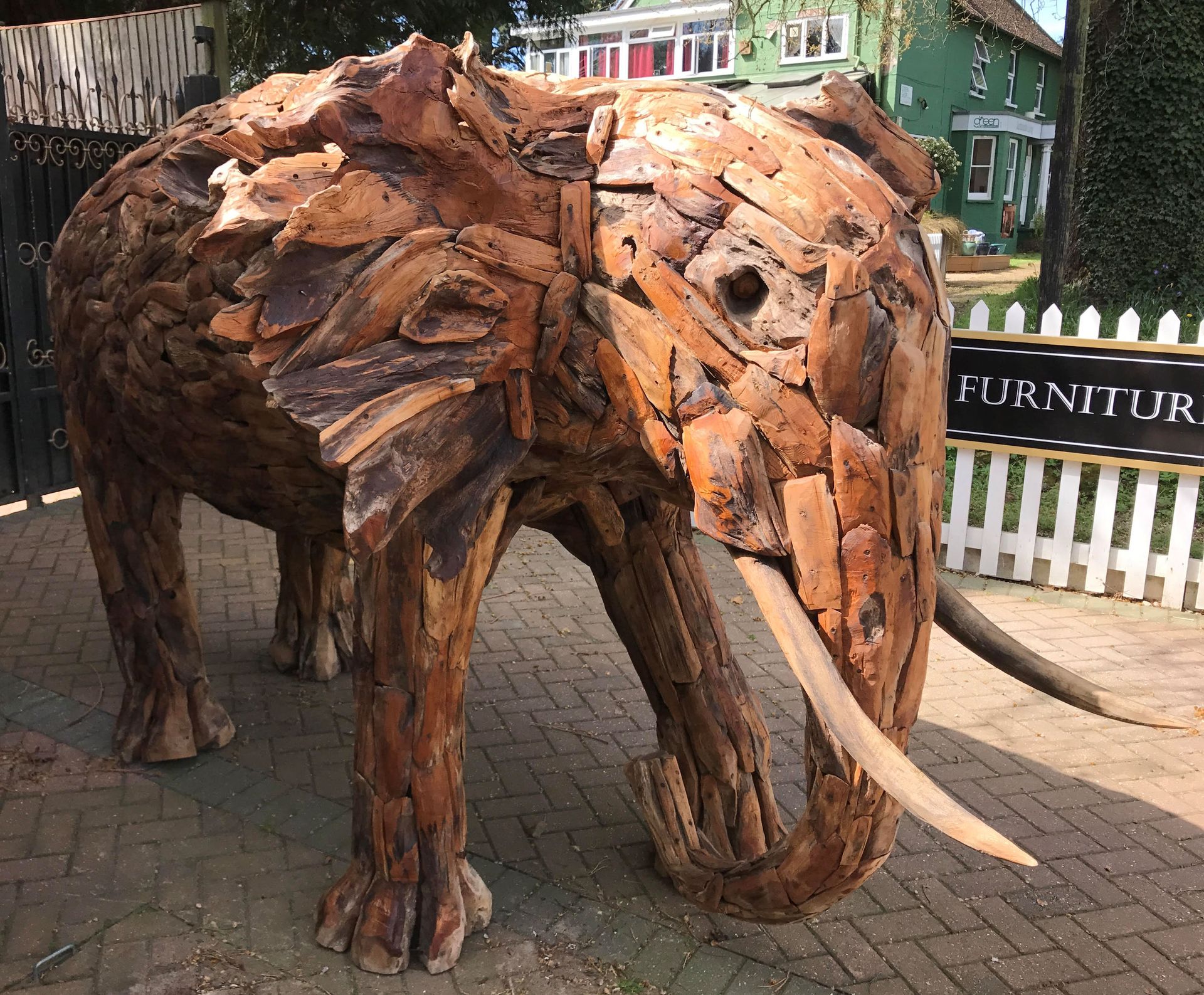 Teak Animals & Objects