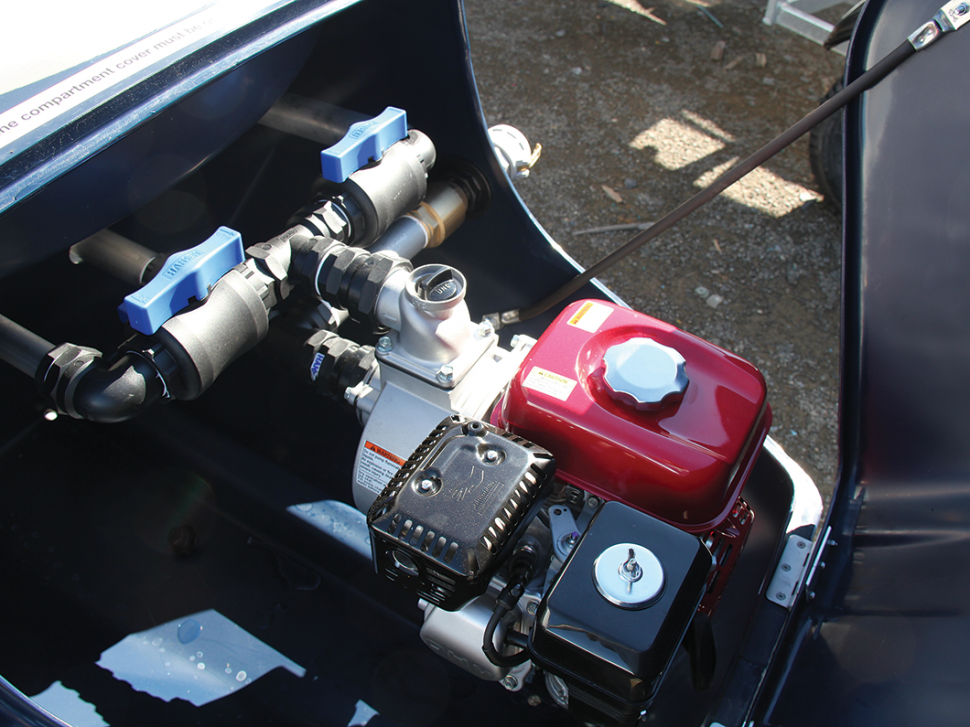 MTF Series - Self-Cleaning Mobile Feeder | Stallion