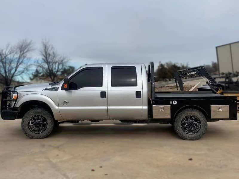 Crownline Skirted Flatbed