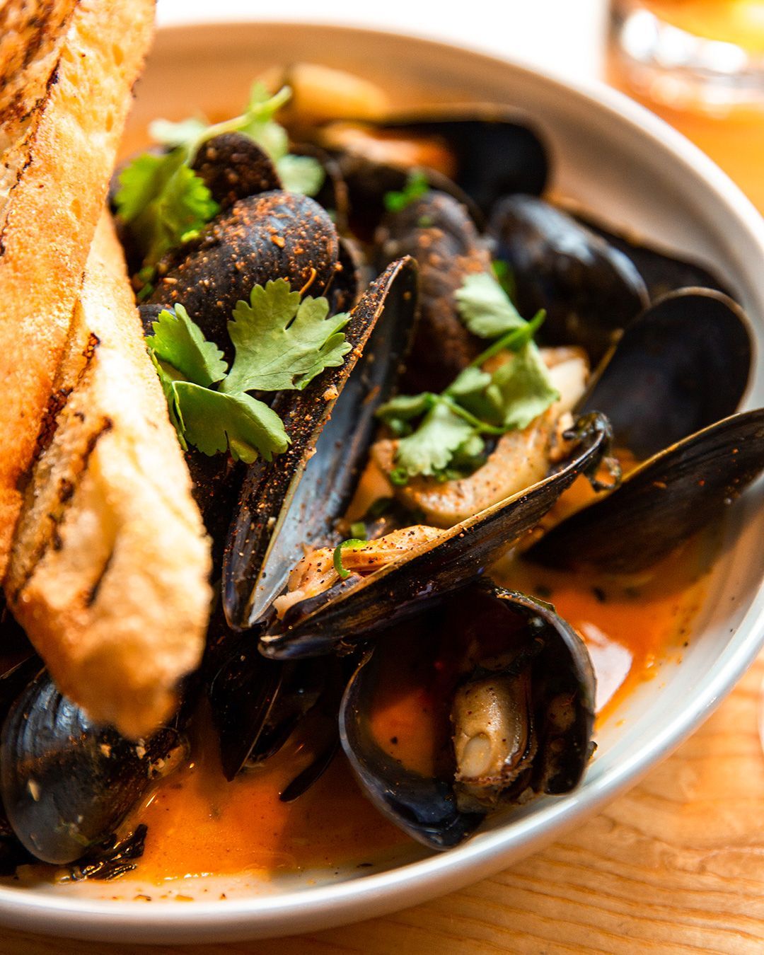 Marietta Square Lunch & Dinner Menu | Dining on the Square | Mac’s Raw Bar