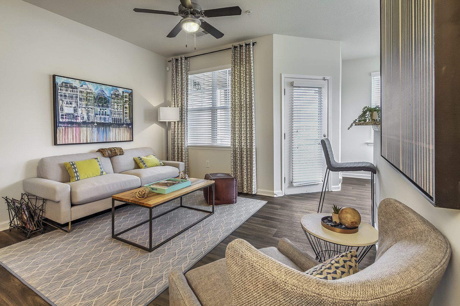 North Hills at Town Center | Apartment Homes in Raleigh, NC