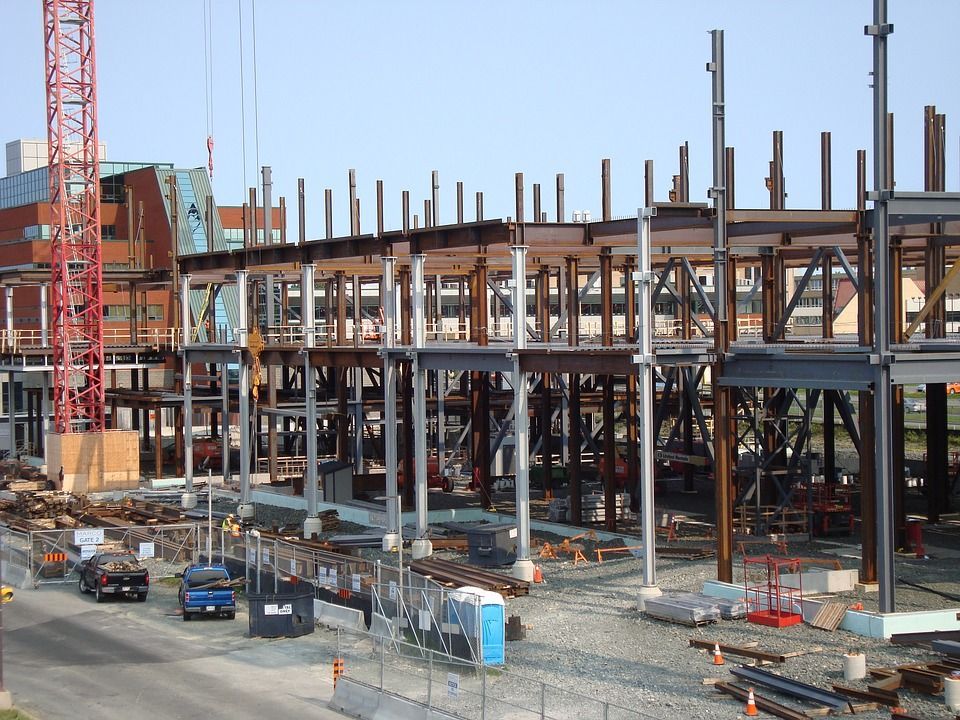 How to Choose the Right Commercial Construction Project Manager
