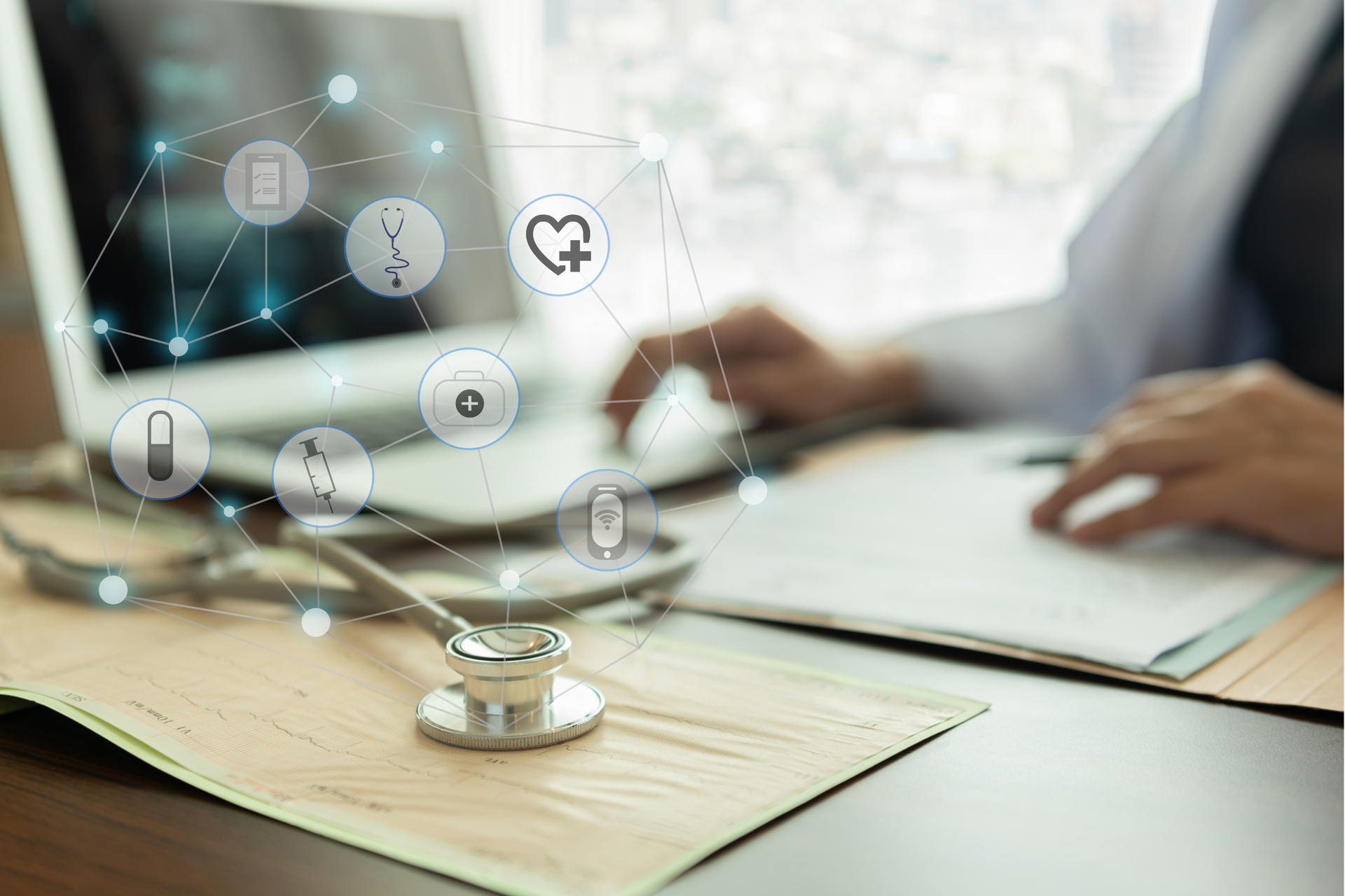 The Benefits of EHR-Integrated Chat Apps for Ophthalmology